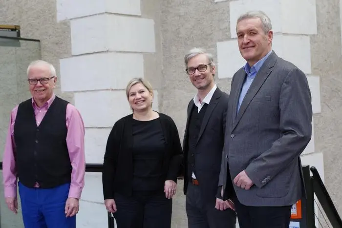 Vorreiter Kunsthaus Muerz: So holt man Sonnenenergie vom Kirchendach