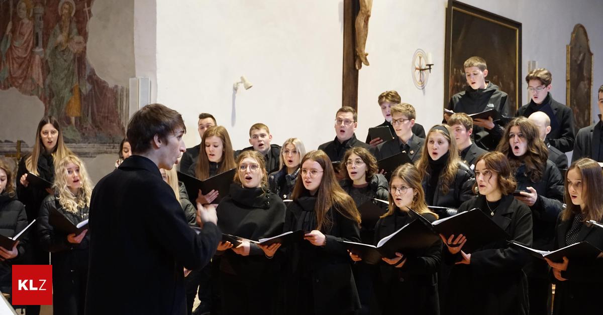 Mit 22 Jahren: Ein junger Osttiroler leitet gleich mehrere Chöre