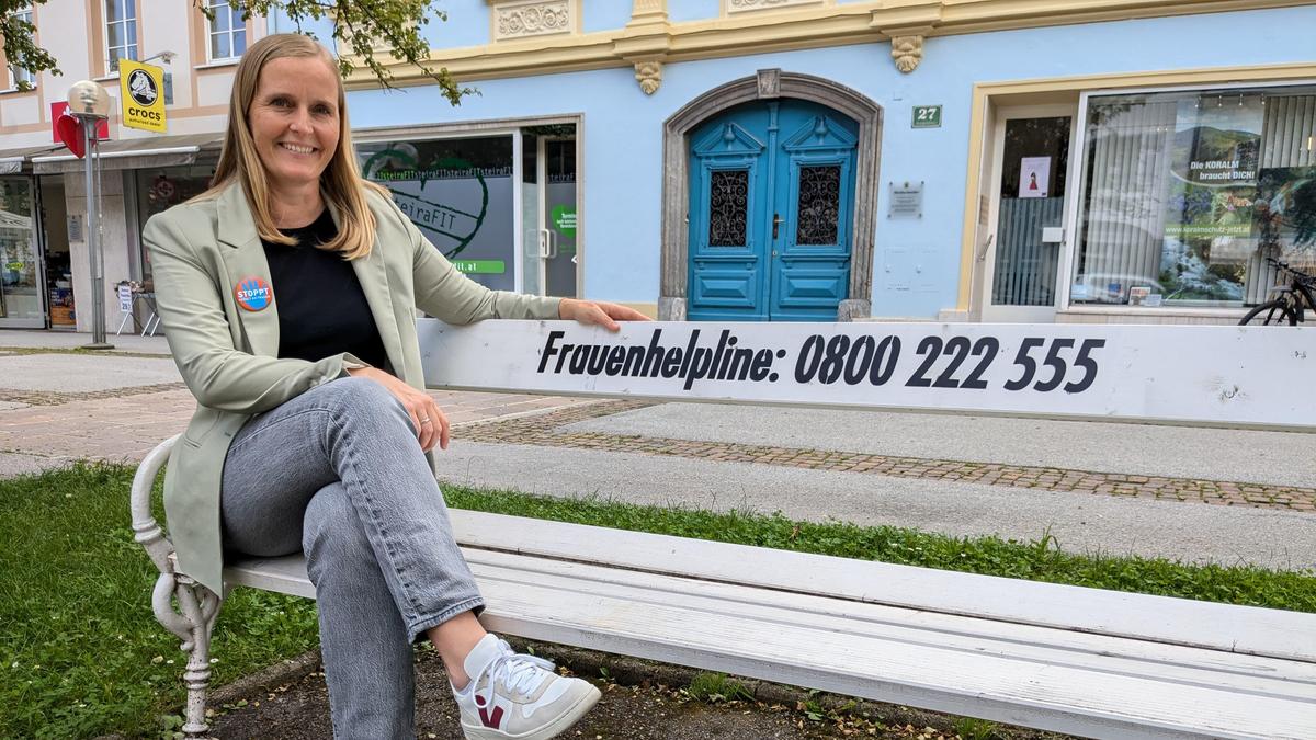 Deutschlandsberg: Notruf auf Sitzbänken soll Gewalt an Frauen ...