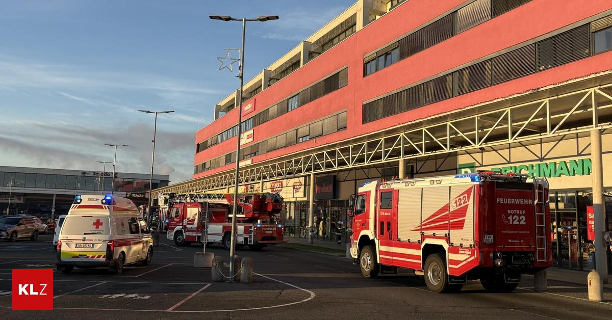 Leibnitz: Großeinsatz nach Säureaustritt beim Einkaufszentrum Basta