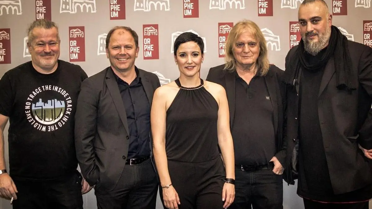 Benefiz-Gala im Orpheum: Volles Haus, volles Programm bei Let's Spend ...