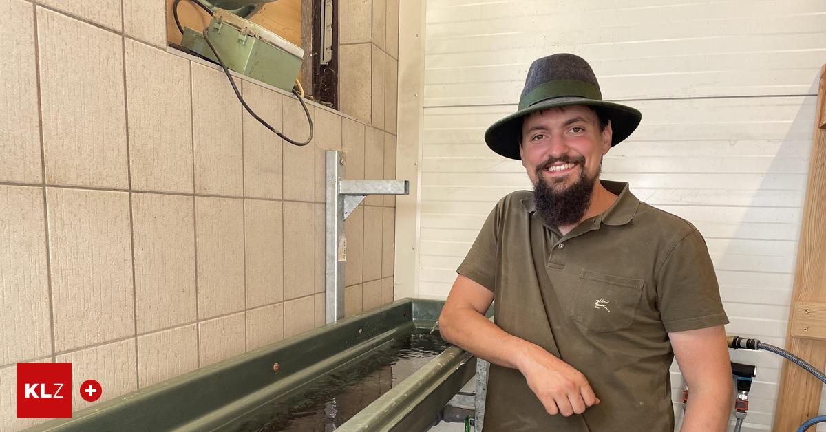 Andeemind follando she's been sort of hopping around and