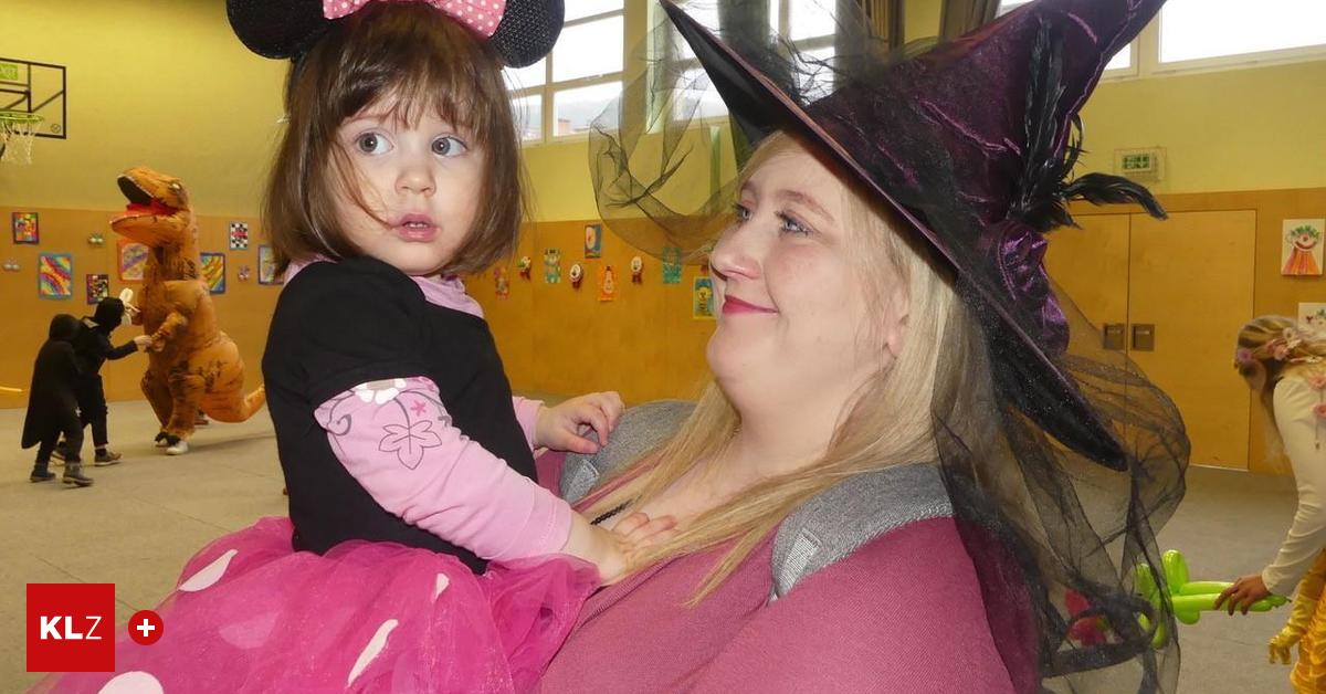 Dinos, Käfer, Clowns: Das war der Kindermaskenball in Fischbach