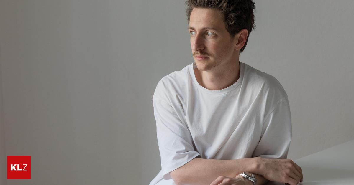 Berlin Fashion Week: Stylist Günter Steininger mischte am Laufsteg von ...