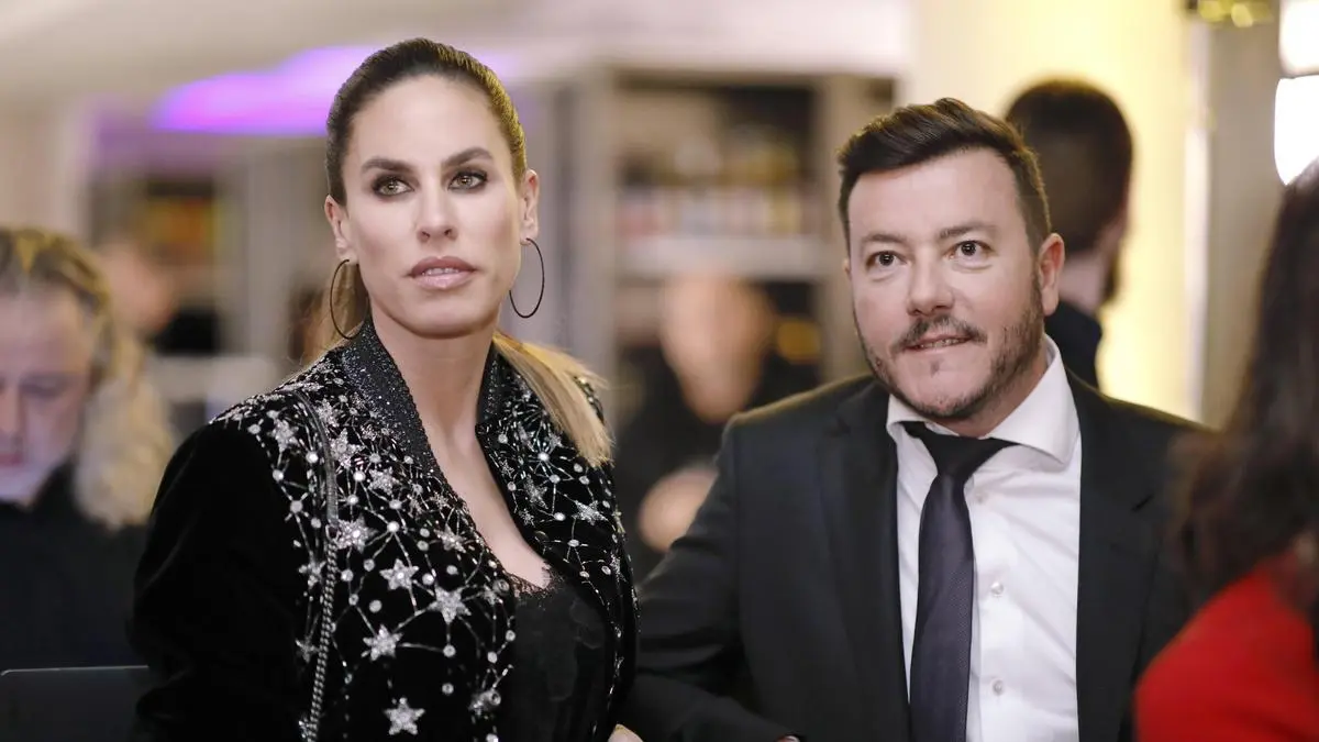 Insolvenzverfahren eröffnet : 854 Millionen Euro Schulden: Benkos ...