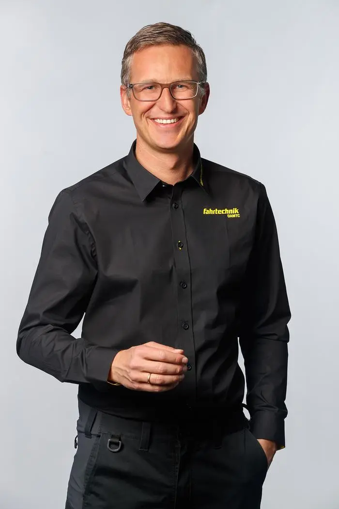 ÖAMTC Fahrtechnik: Unfallgefahr: Gewitter