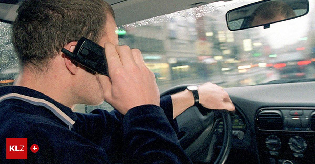 Kontrollen & Strafen: Handy am Steuer im Visier der Polizei