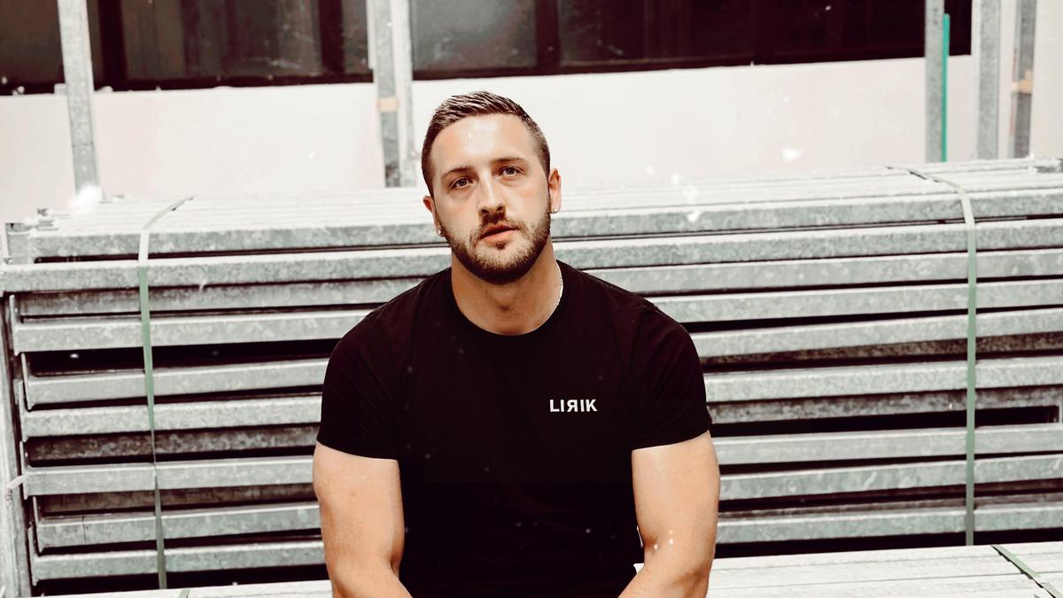 „Lirik“: Neuer Song von Feldkirchner Rapper begeistert Zehntausende