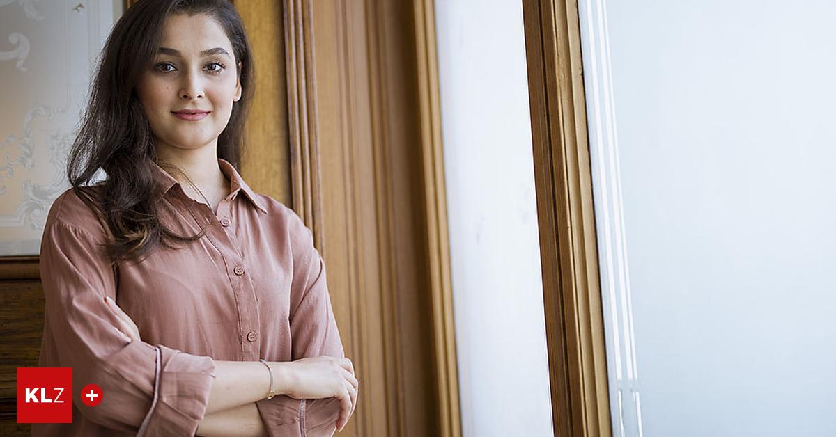 Aus Afghanistan geflüchtet: Junge Aktivistin Zahra Hashimi: "Redet ...