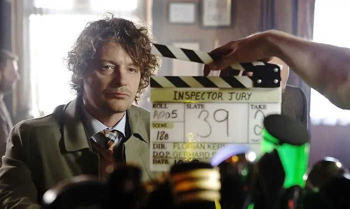 Krimi-Legende: Martha Grimes: "Alle meine Werke sind blutig"