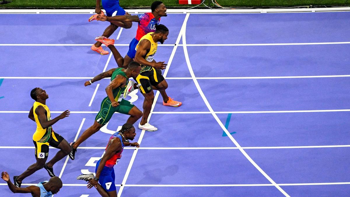 Olympische Spiele: Fünf Tausendstel! Noah Lyles gewinnt über 100 Meter ...