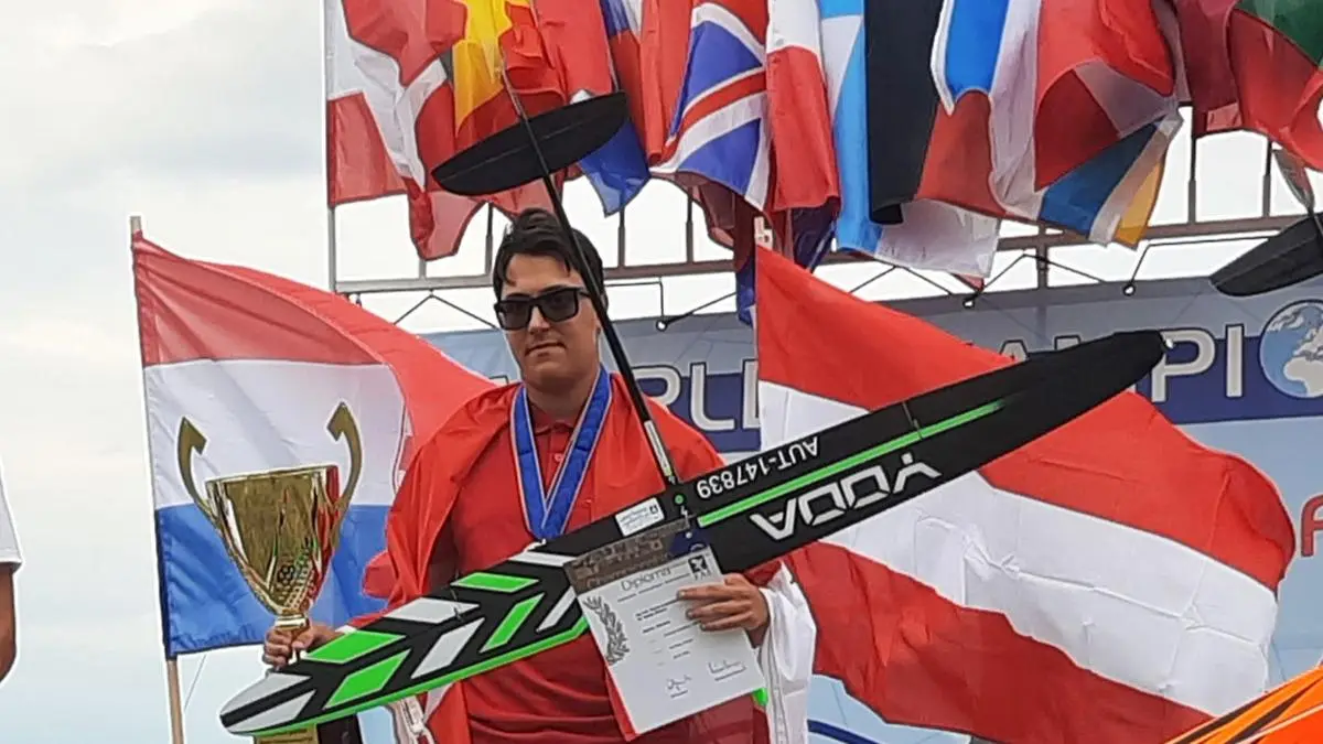 Modellflug-Weltmeisterschaft: Christian Brandner holt Junioren-WM-Titel ...