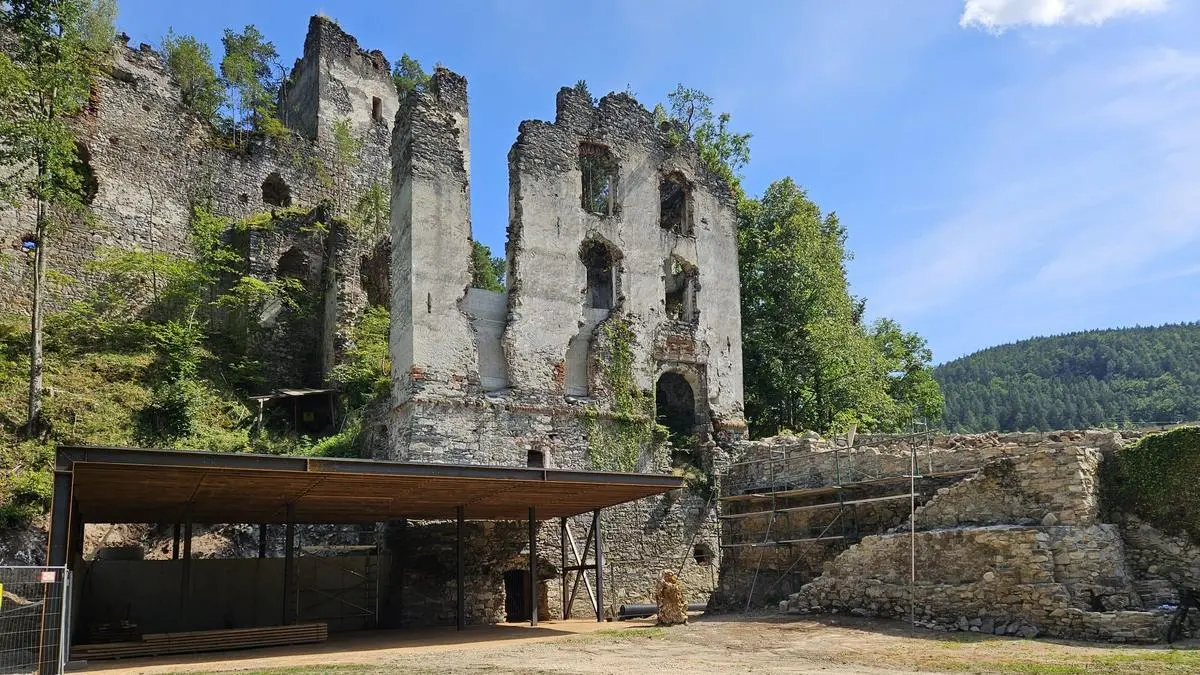 Keine Hexen, dafür Ritter: Warum sich dieser oststeirische Lost Place ...