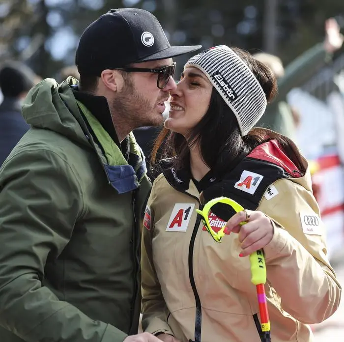 Ski-WM in Saalbach: Stephanie Venier holt Gold im Super-G