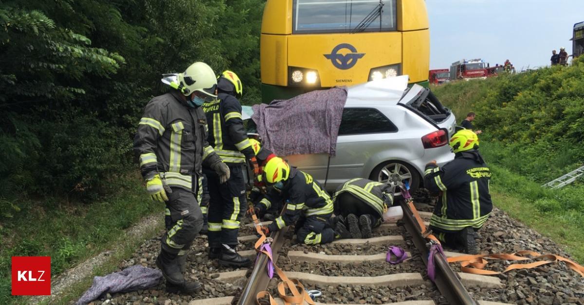 Burgenland: Pkw von Zug erfasst: Zwei Menschen starben