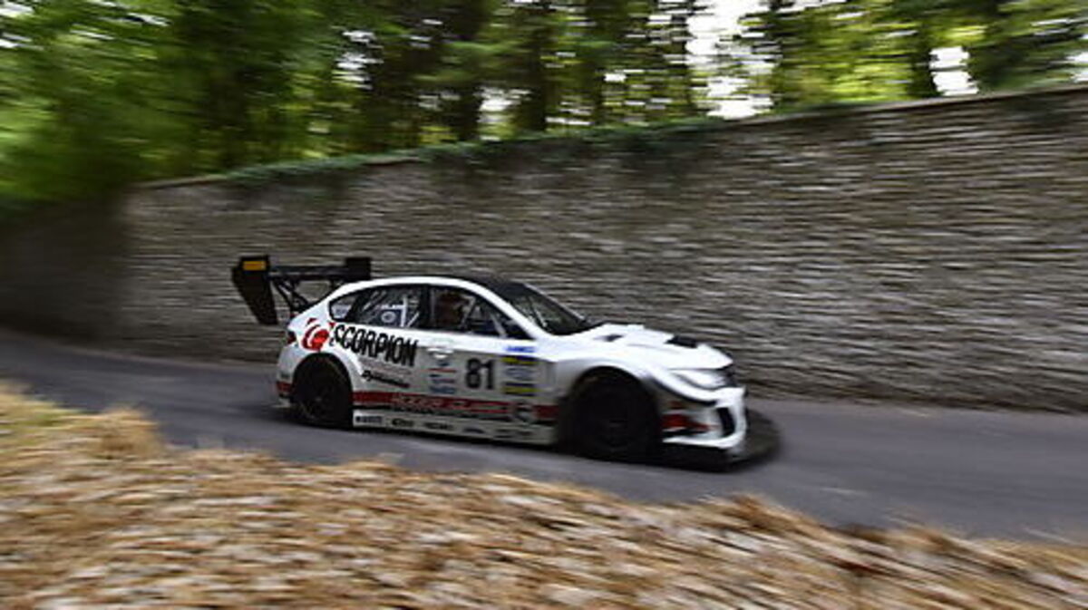 GOODWOOD FESTIVAL OF SPEED: Ach ja, ein Rennen gab es ja auch noch