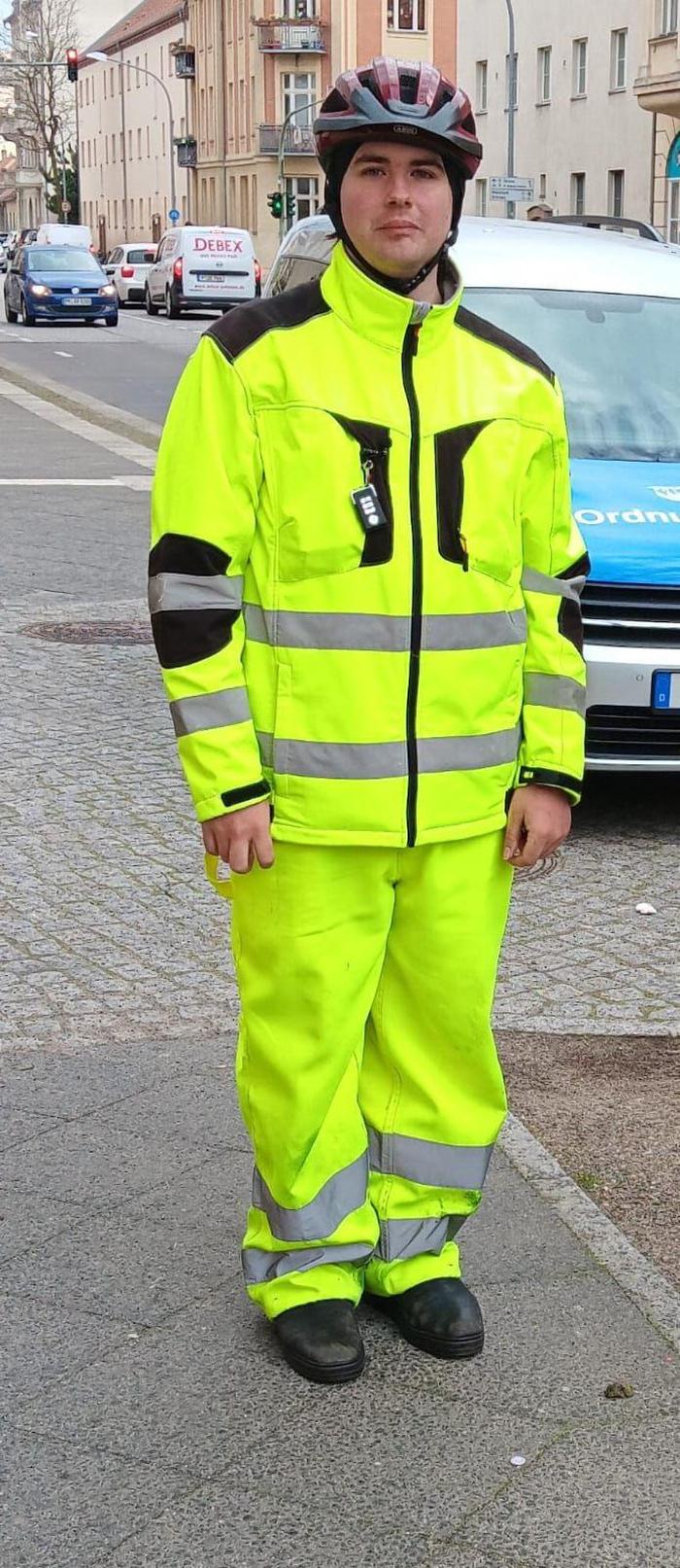 Deutsches Internet-Phänomen: „Anzeigenhauptmeister“ will auch in ...