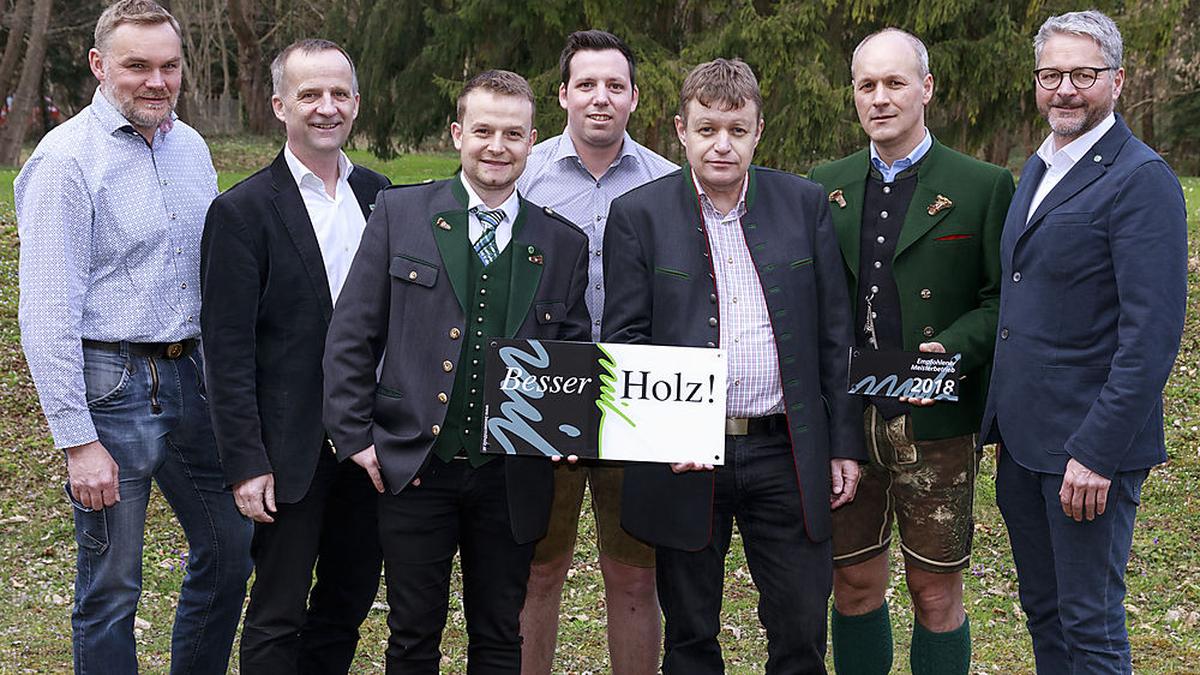 Holzbau: Drei Weizer Unternehmen sind "empfohlene Meisterbetriebe"