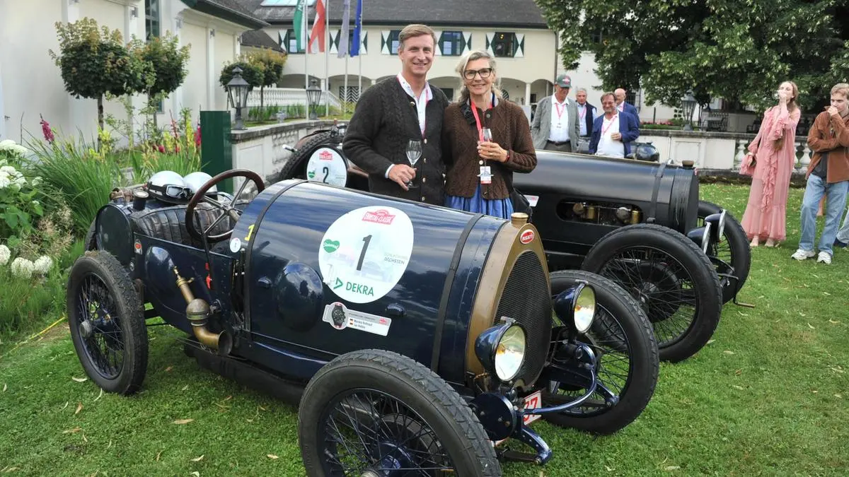 A55tr1d reddit following an hour-long phone conversations,