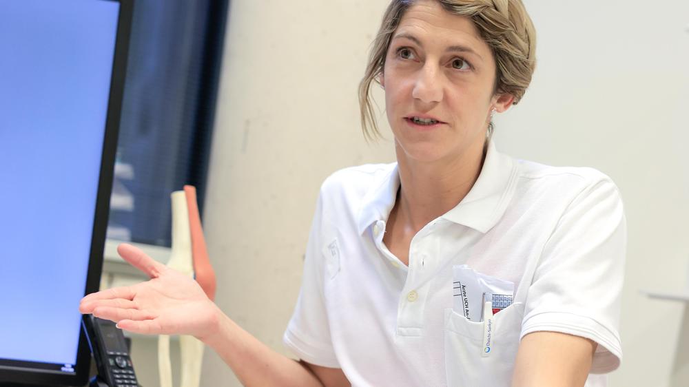 Digitalisierung im Diakonissenspital | Frau Doktorin spricht jetzt mit ...