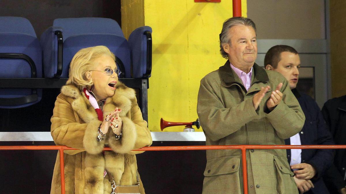 Aus Wörthersee-Villa: Mode, Küchengeräte und Koffer von Heidi Horten ...