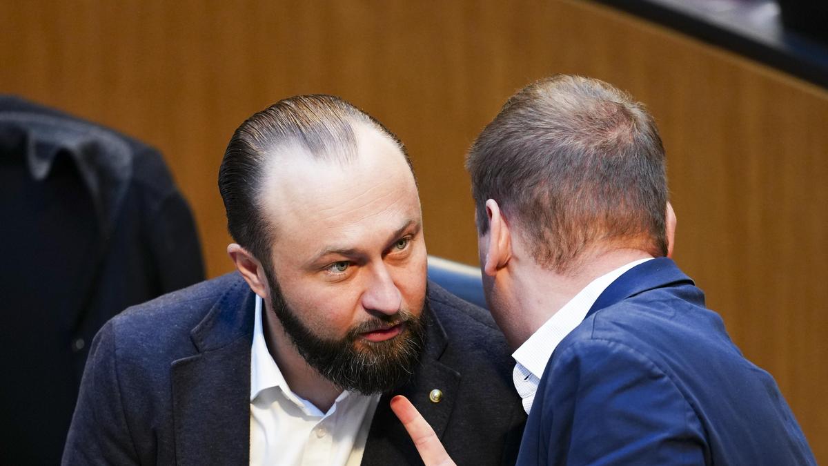 Vorm Nationalfeiertag: Andreas Babler kommt erstmals in Max Lerchers ...