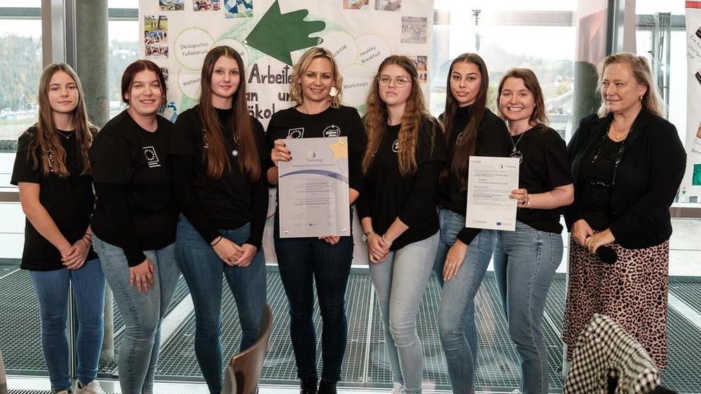 Große Auszeichnung: Fachschule Schloss Stein holt europäisches ...