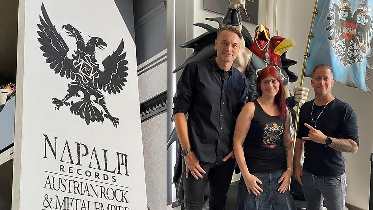 Napalm Records Eisenerz: Captain Napalm und sein neues Logistik- und ...