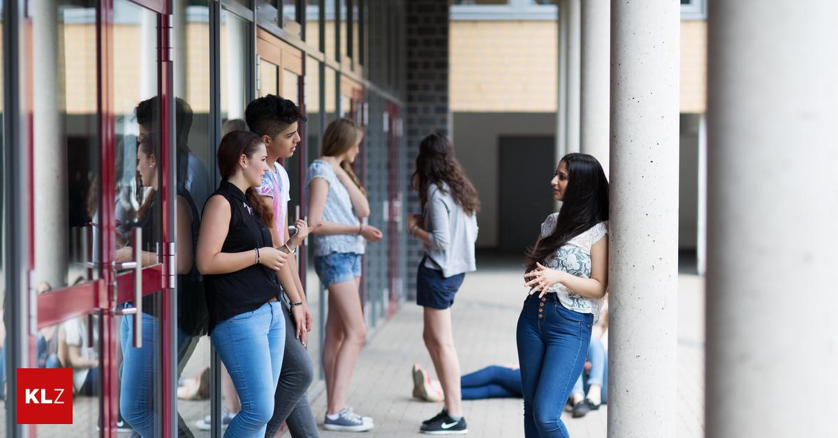 Schüler machen Zeitung: Überhört die Politik die Wünsche der Jugend?