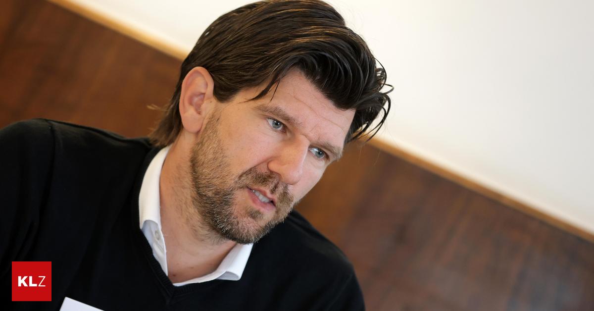 Sotwe gay alger rhonda welcomed me with a big smile, a