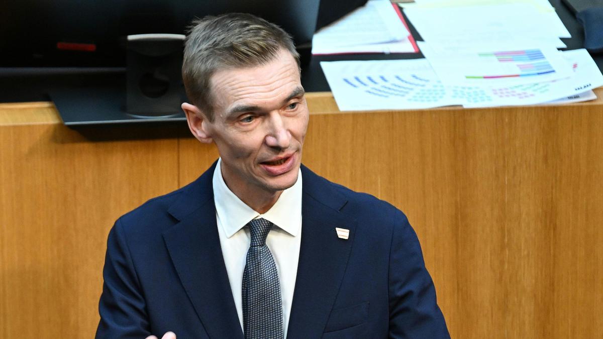 Spitzenbeamter als Minister: Erfreulicher Stilbruch in heikler Phase