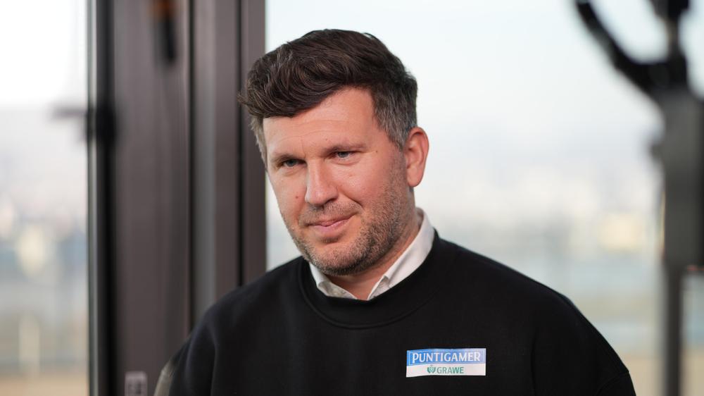 Gerüchte um Wechsel: Deutscher Bundesligist angelt nach Sturms ...