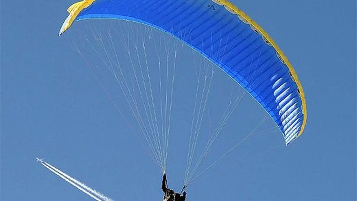 Paragleiter musste notlanden