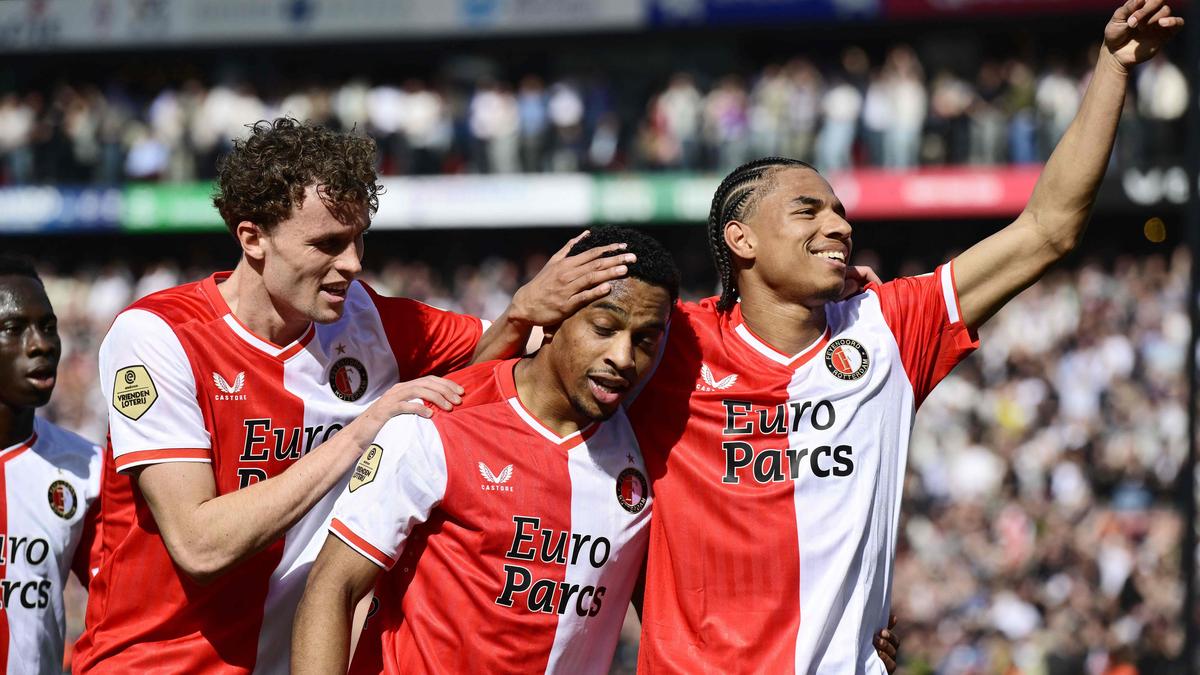 Höchste „de Klassieker“ Pleite „inferior“ Ajax Amsterdam Ging Gegen
