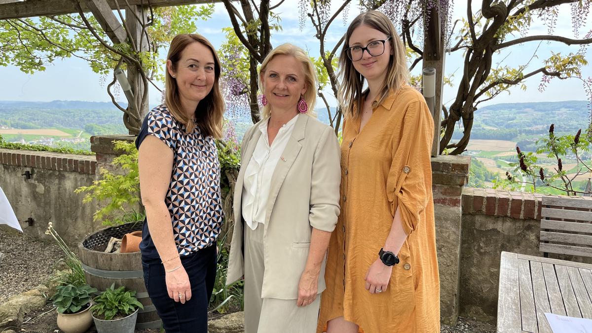 „100.000 Frauen würden sofort arbeiten, hätten sie eine Kinderbetreuung“