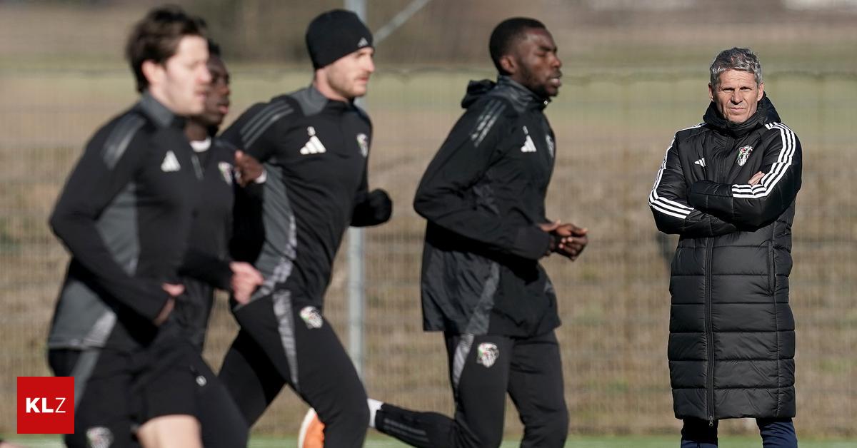 WAC Trainingsauftakt: WAC mit Test-Kandidaten wieder auf dem Rasen