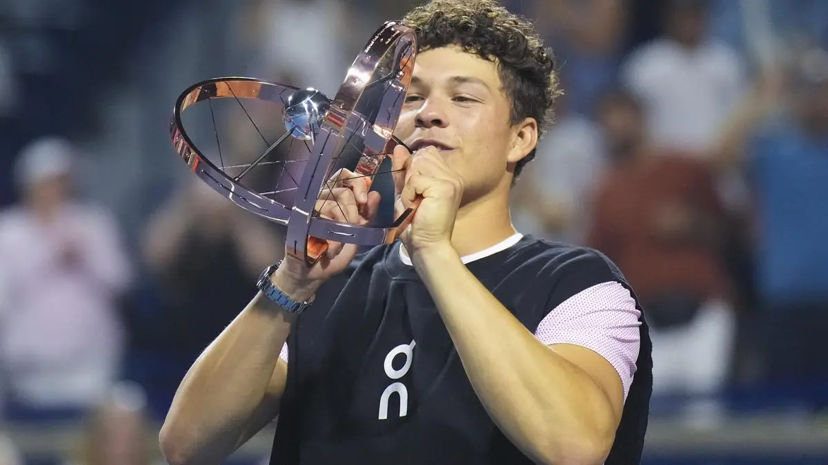 Full video elly clutch texted to see if Galina available,