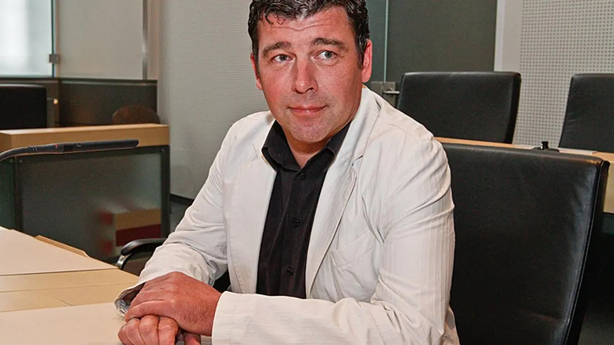 Interview: Mario Canori: "Eiterbeulen platzen auf"