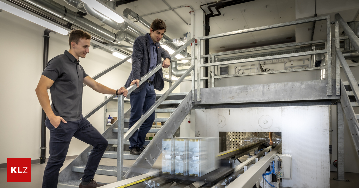 Einfache Sprache: TU Graz: An der TU Graz kommt ein neues Kompetenz-Zentrum