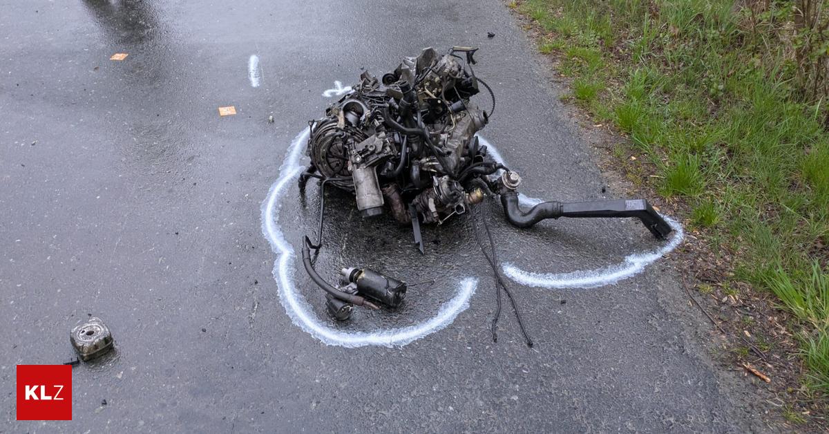 Auto krachte in Oberwart mit voller Wucht gegen einen Baum