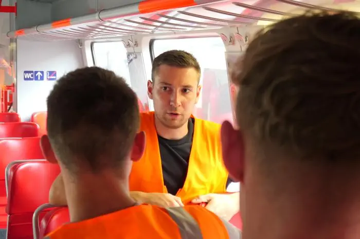 ÖBB meets HTL: Am Führerstand in den Lokführerberuf geschnuppert