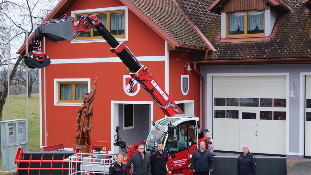 Für Katastrophenhilfe: Neues Sonderfahrzeug für die Feuerwehr Piber