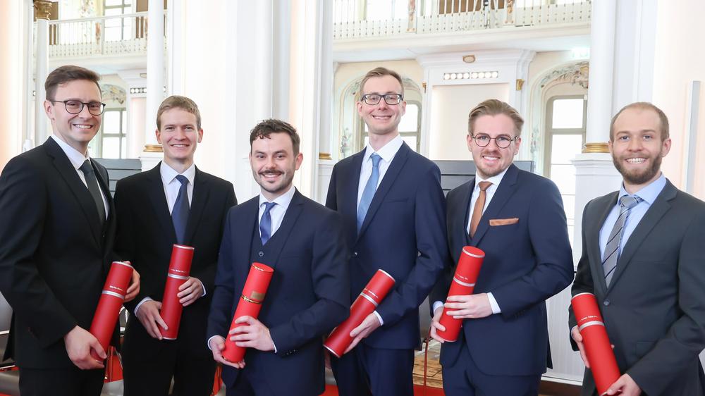 Sub Auspiciis: Höchste Ehre für akademische Spitzenreiter