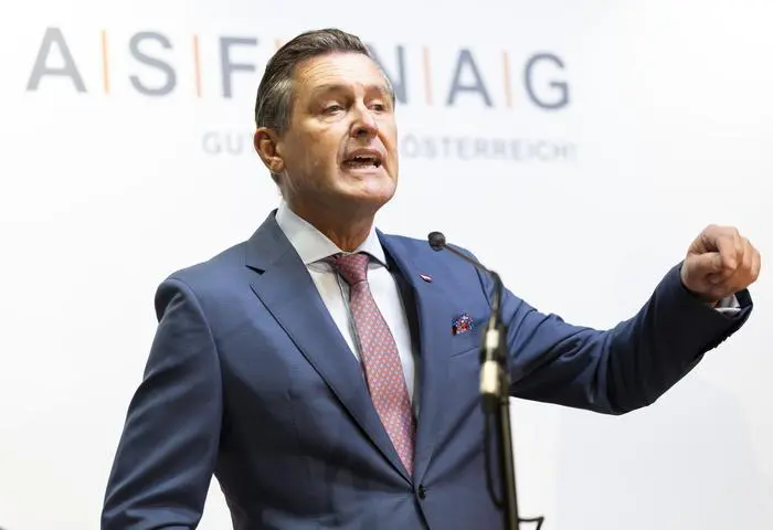 Land und Bund starten neuen Anlauf für Ausbau der B 317