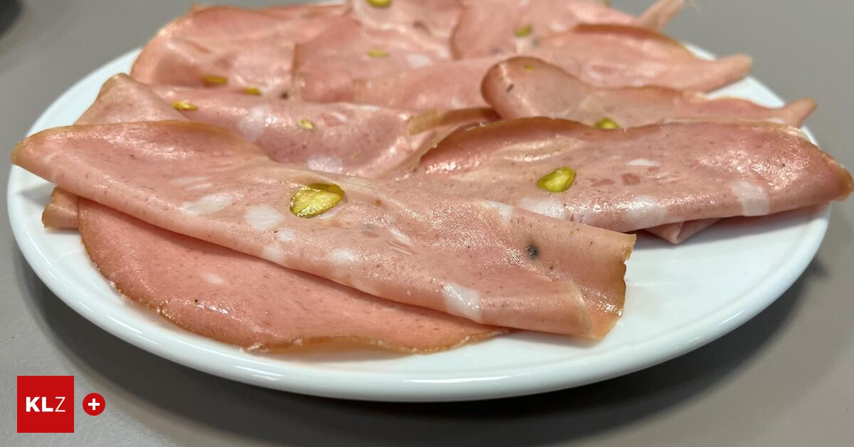 Nach Dubai Schokolade: Jetzt geht die „Dubai Wurst“ aus Österreich viral