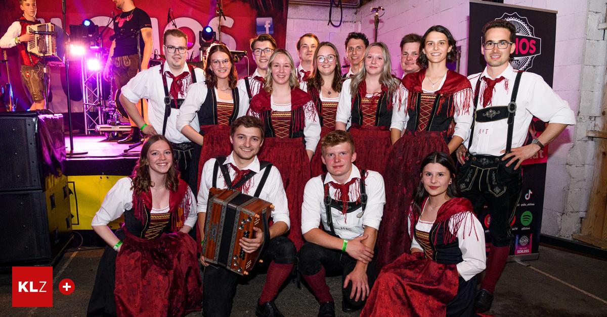 Maria Saal: Lauter strahlende Gesichter beim „Tanz in den Mai“ am Zollfeld