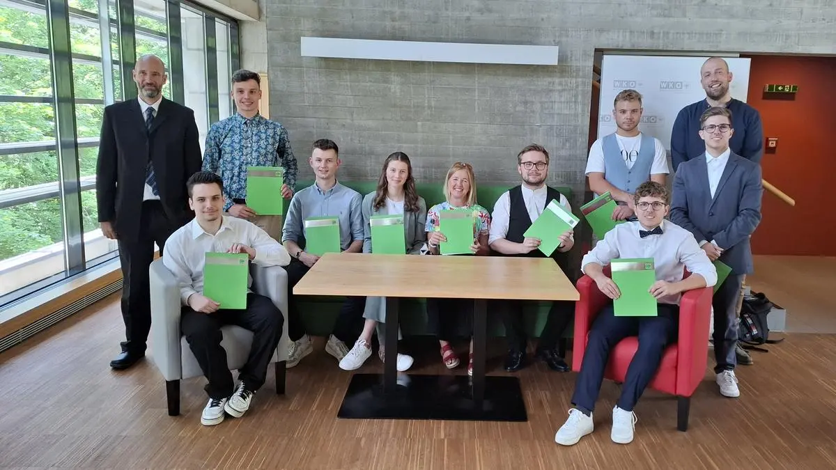 Erfolgreiche Berufsreifeprüfung am WIFI Lienz