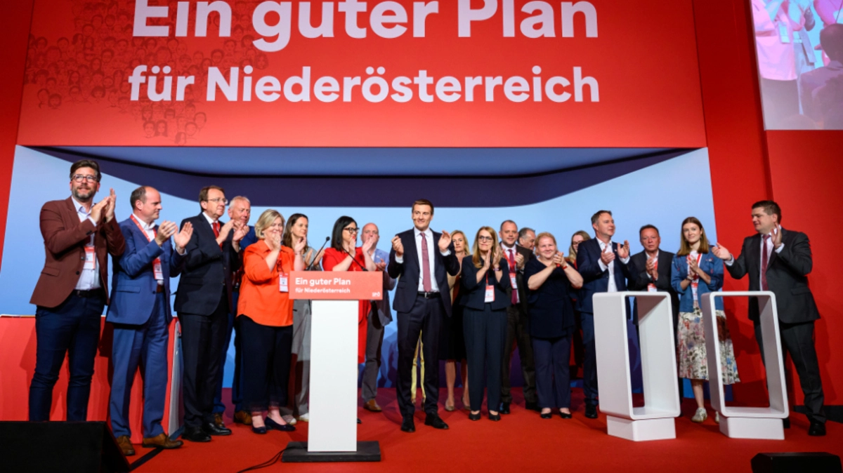 Vösendorf: Hergovich mit 86,27 Prozent erneut zum Chef der SPNÖ gewählt