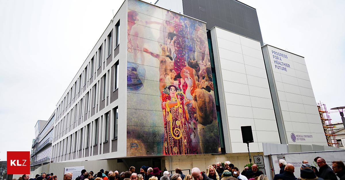 Einfache Sprache: Das Klimt-Gemälde „Die Medizin“ wurde auf der Fassade ...