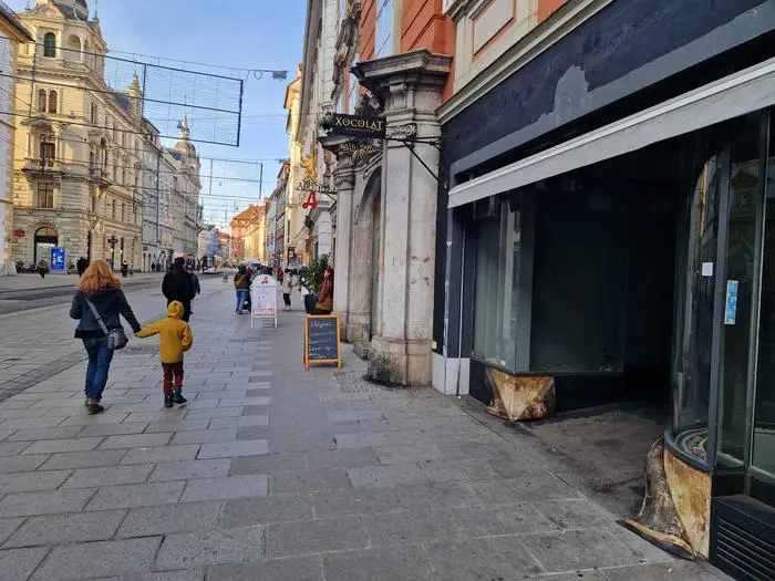 „Kentucky Fried Chicken“ (KFC) kehrt ins Grazer Zentrum zurück – an ...